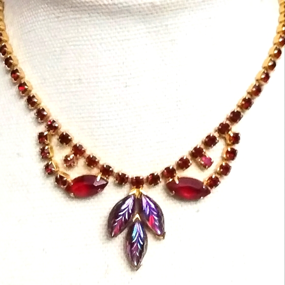 Source Unknown | Jewelry | Vtg 95s Red Prong Iridescent Glass Leaf ...